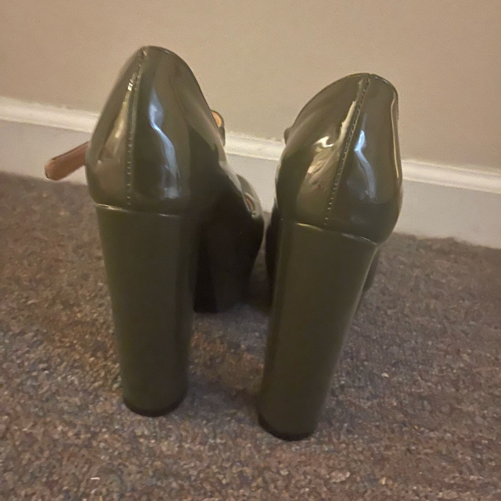 Brand New, Beautiful Patton Leather Sky High Heels - Gem